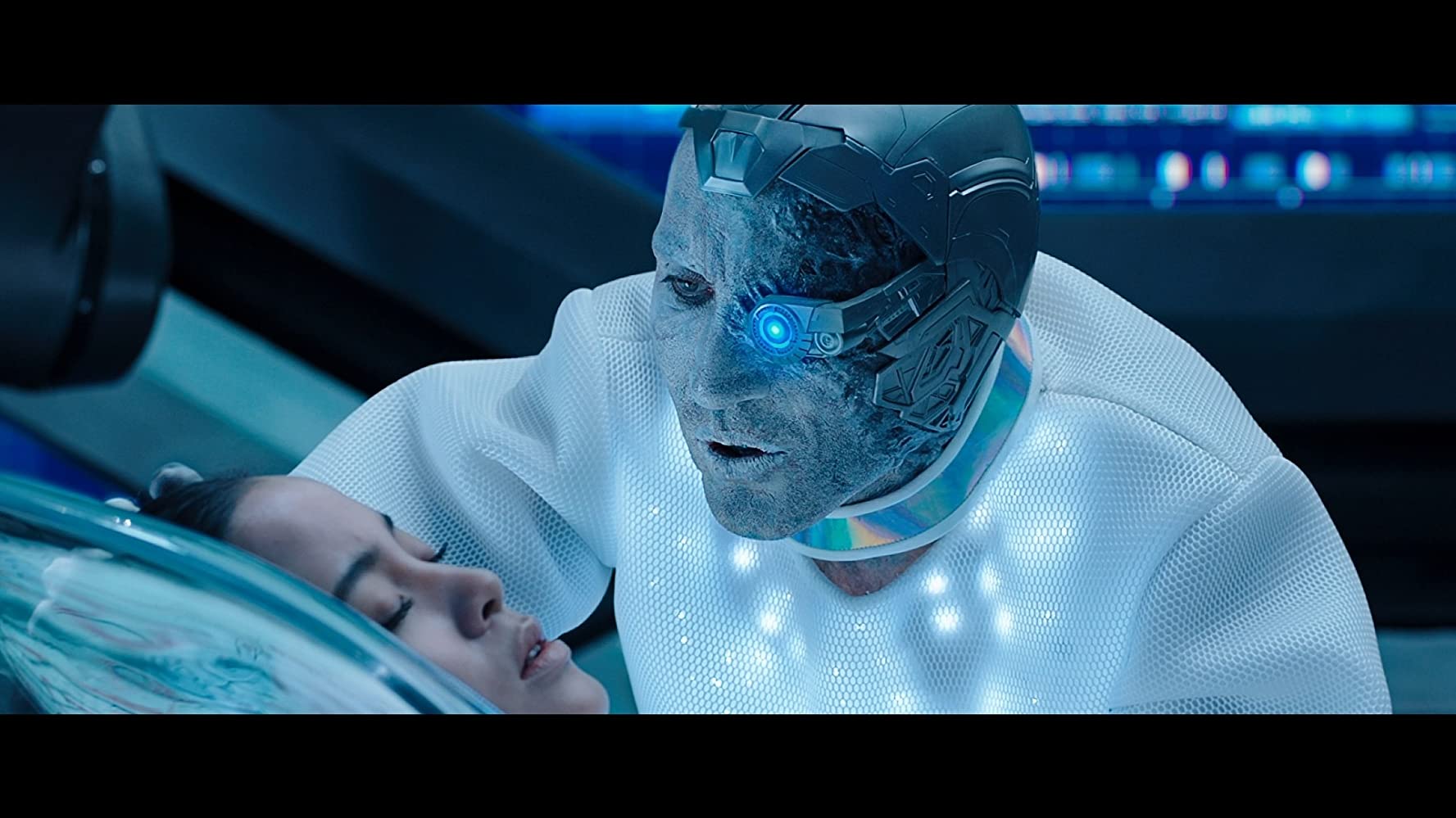 Bleeding Steel (2017) – Verta pakkiin